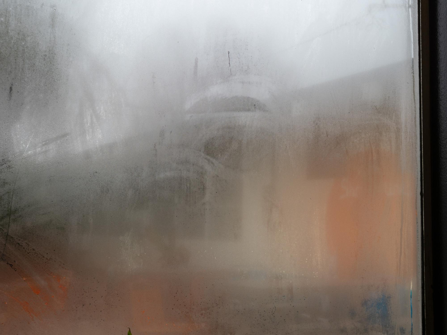 Whats The Best Approach For Fogged Windows - Walton Glass & Glazing Ltd